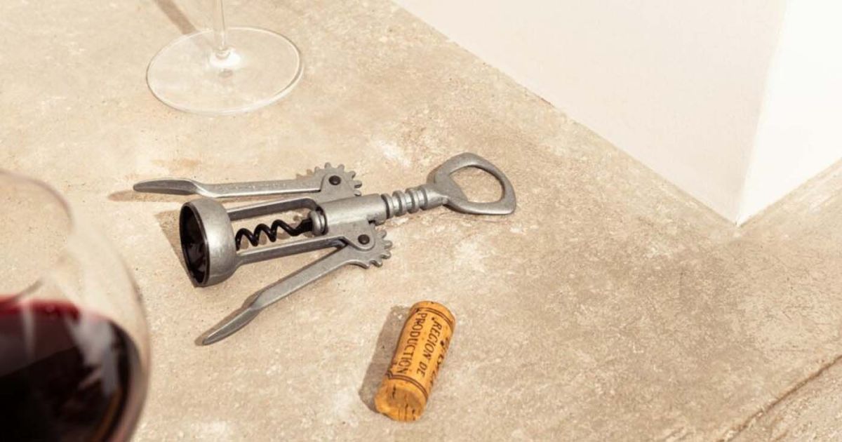 Which type of Corkscrew should you use?