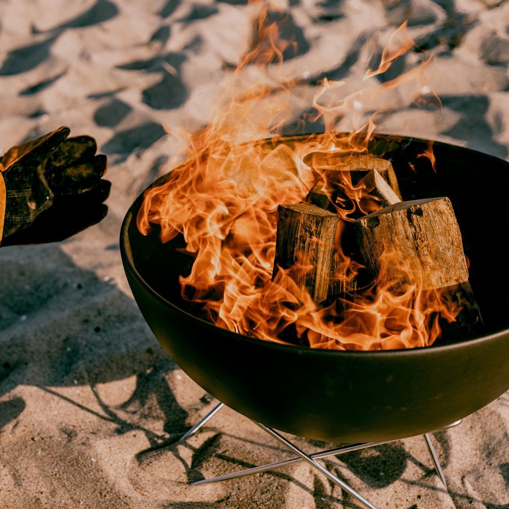 Höfats Fire Bowl 57 With Low Wirebase