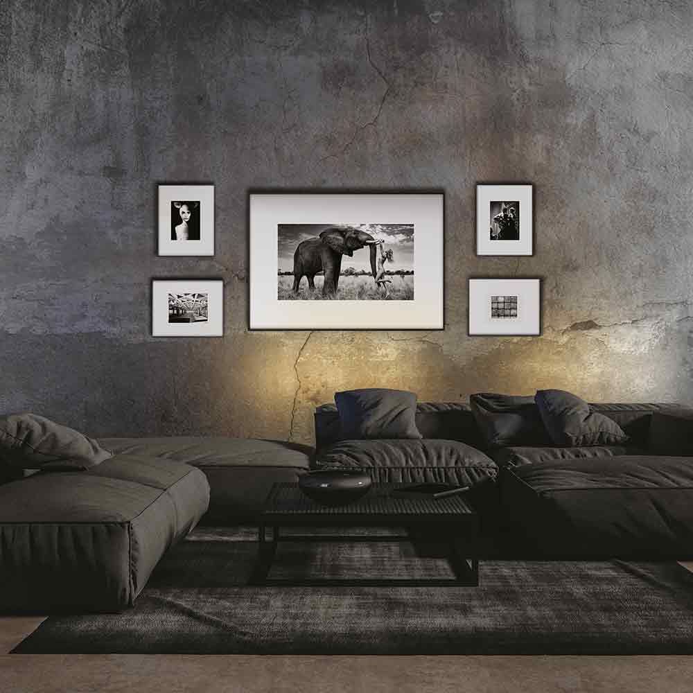 IONNYK Linn Digital Art Frame - Large