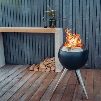 Höfats Moon 45 vuurkorf met lage standaard