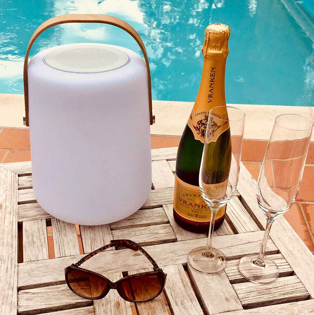 Happy 41 by Marie LED-licht bluetooth speaker ijs wit/kleuren