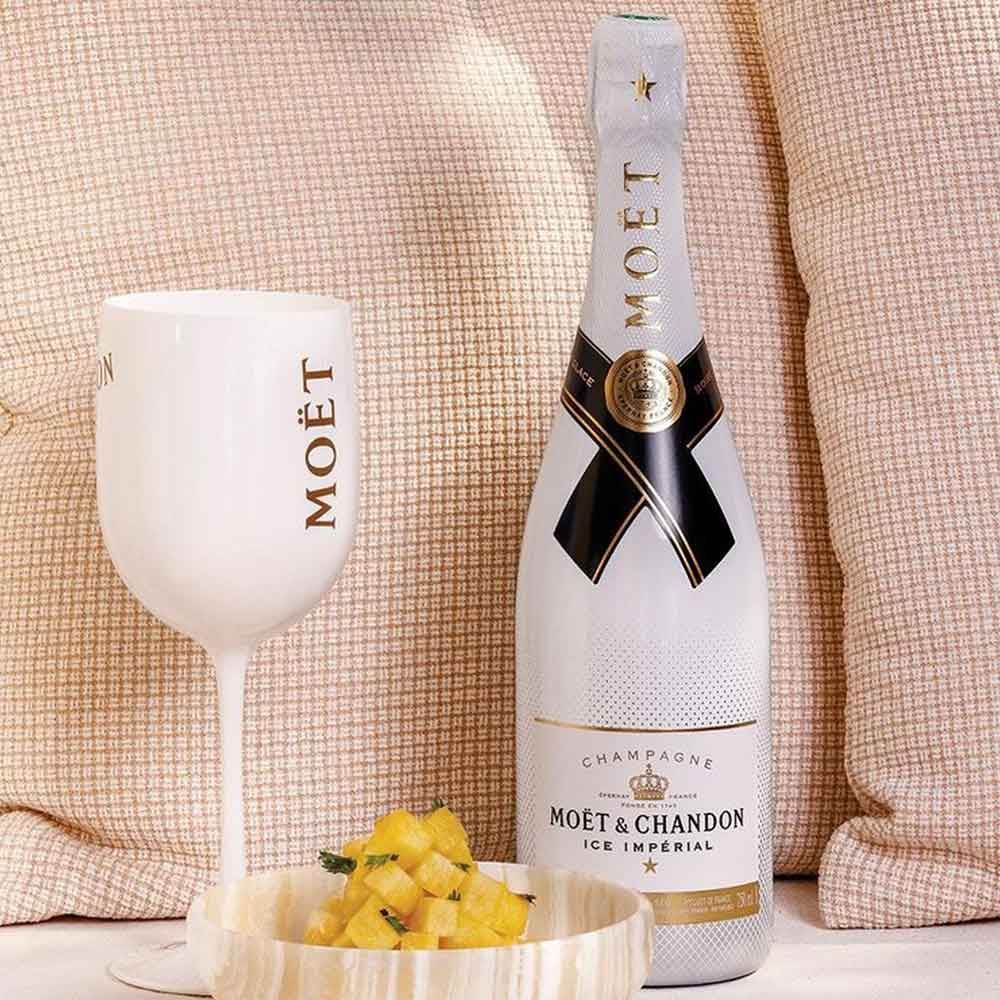 Moët & Chandon Ice Impérial Gift Set - Limited Edition