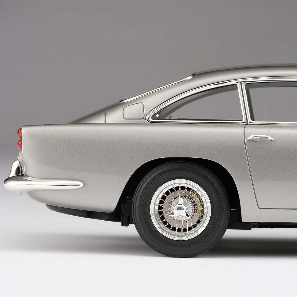 Amalgam Collection Aston Martin DB5 Vantage