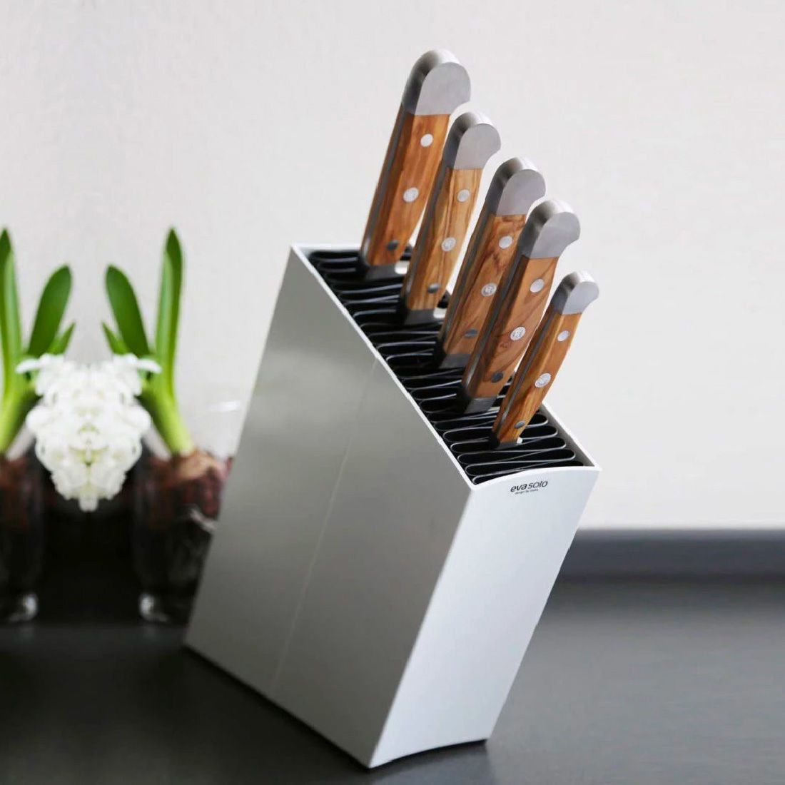 Eva Solo Knife Stand Angled - Sharp as a knife!