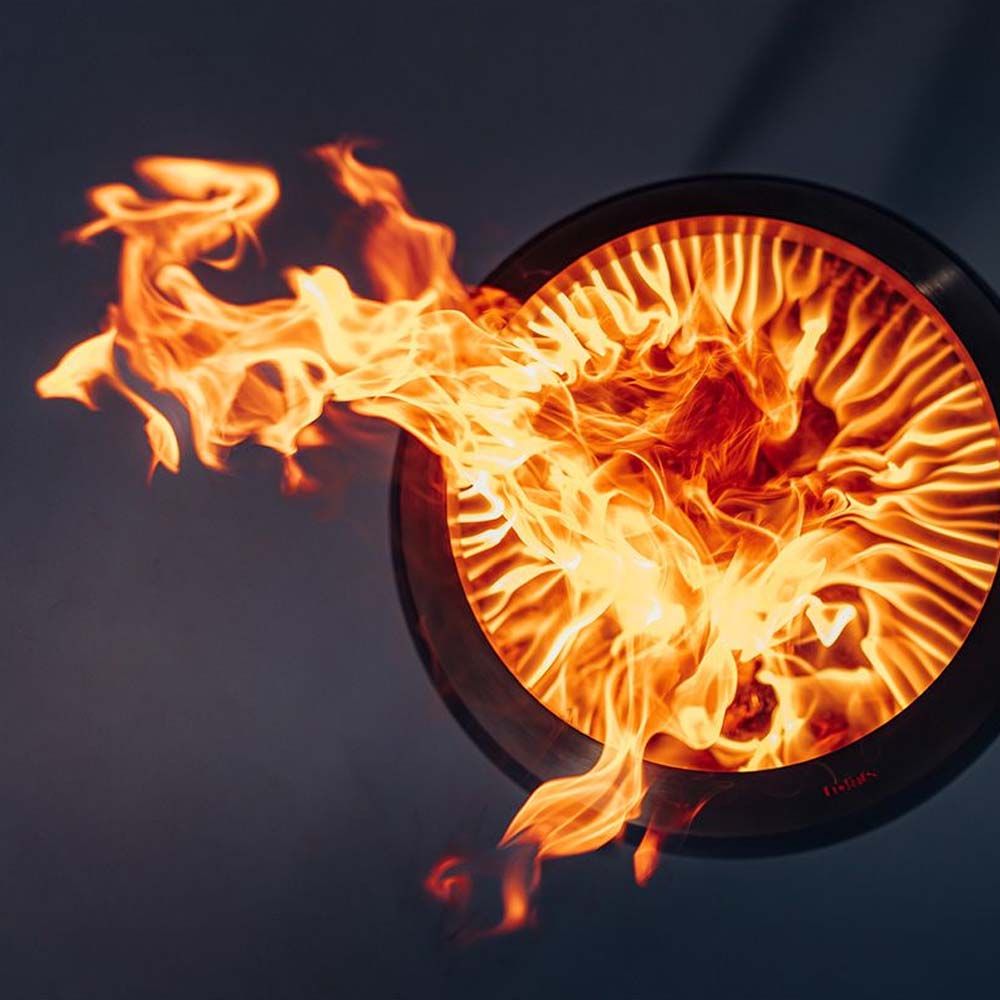 Höfats Moon 45 vuurkorf met lage standaard