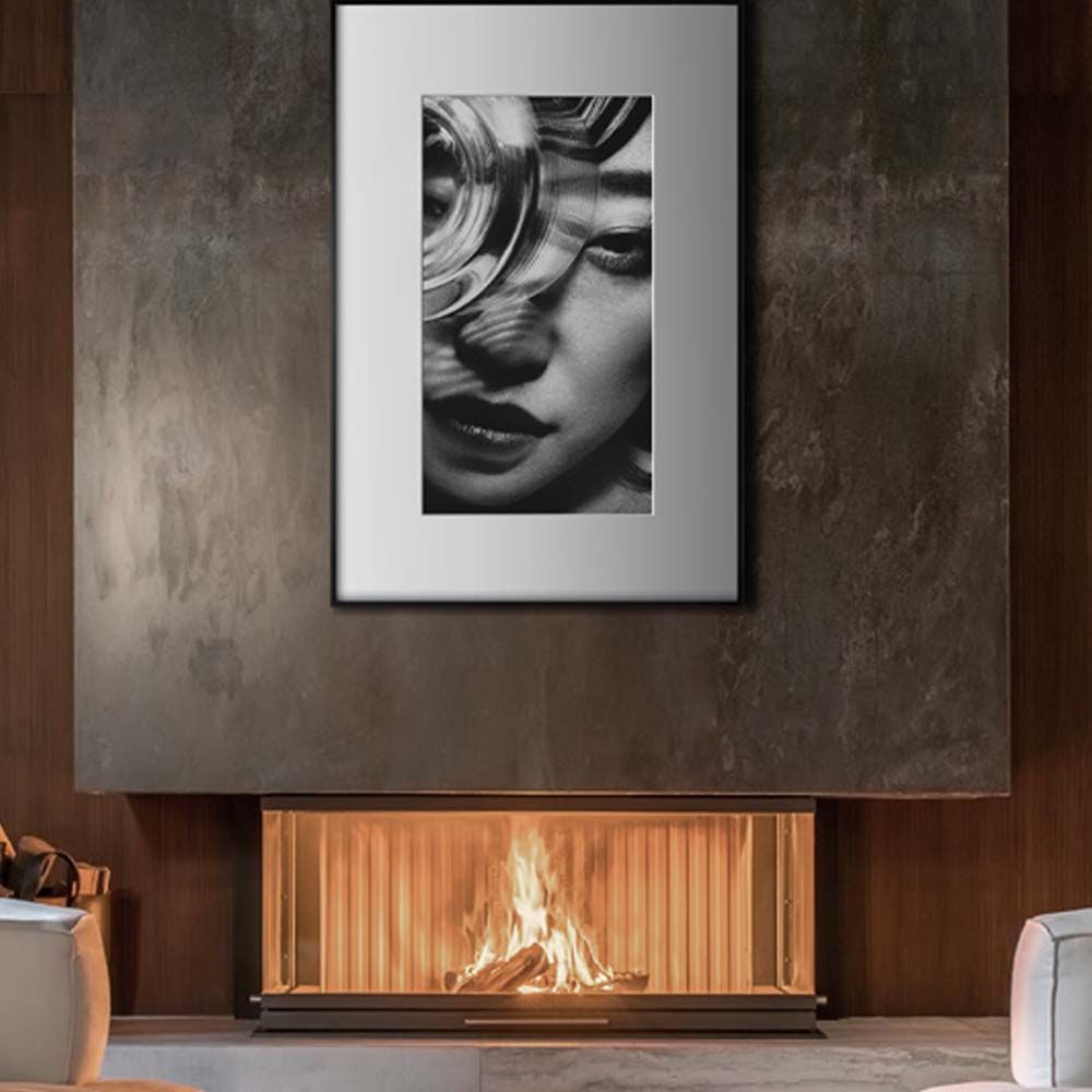 IONNYK Maxine Digital Art Frame - Masterpiece