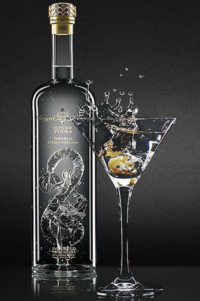 Royal Dragon Kejserlig vodka //. Luxury For Men